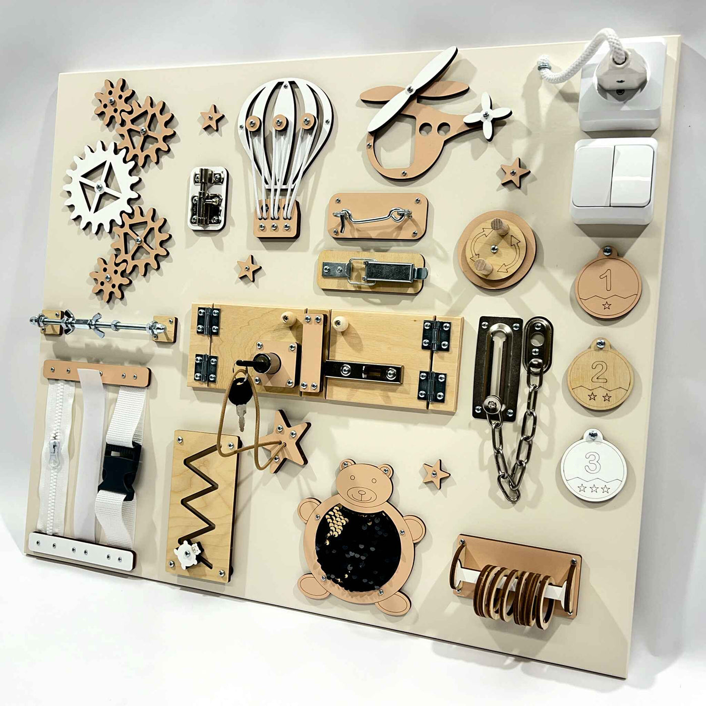 Montessori busy board for toddlers – Busybunnytoys