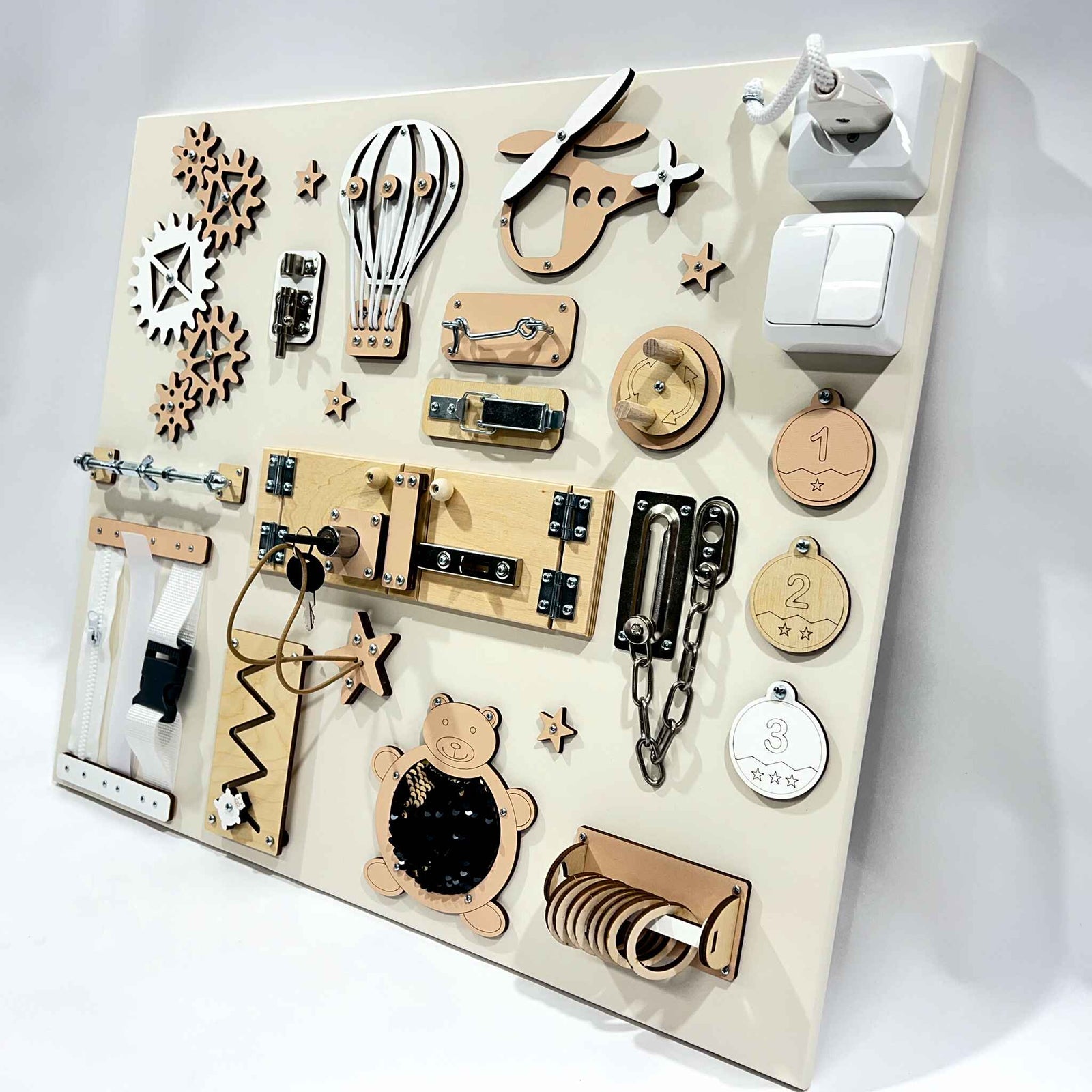 Montessori busy board for toddlers – Busybunnytoys